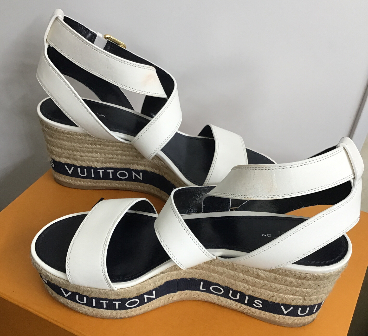 Louis Vuitton Wedge White Leather Stack Rope Louis Vu… - Gem