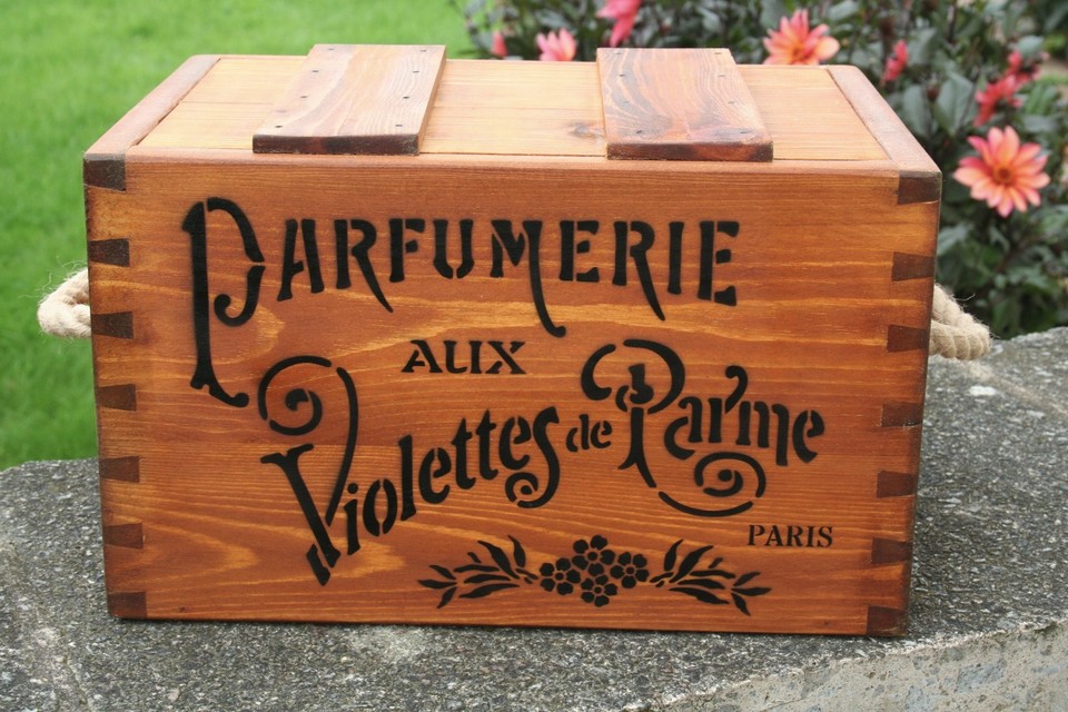 VINTAGE WOODEN RUSTIC STORAGE BOXES CHEST TRUG CRATE SHABBY PERSONALISE ...