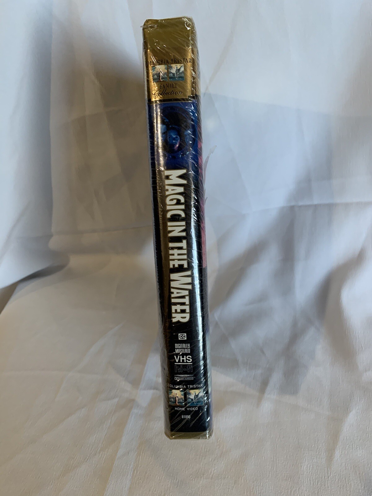 Magic in the Water VHS, 1997, Closed Captioned Mark Harmon 43396010901 ...
