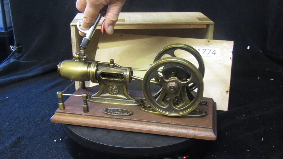 NEW ! Superb - Large Solid Bronze Live Steam Engine Hand Made in Poland ...