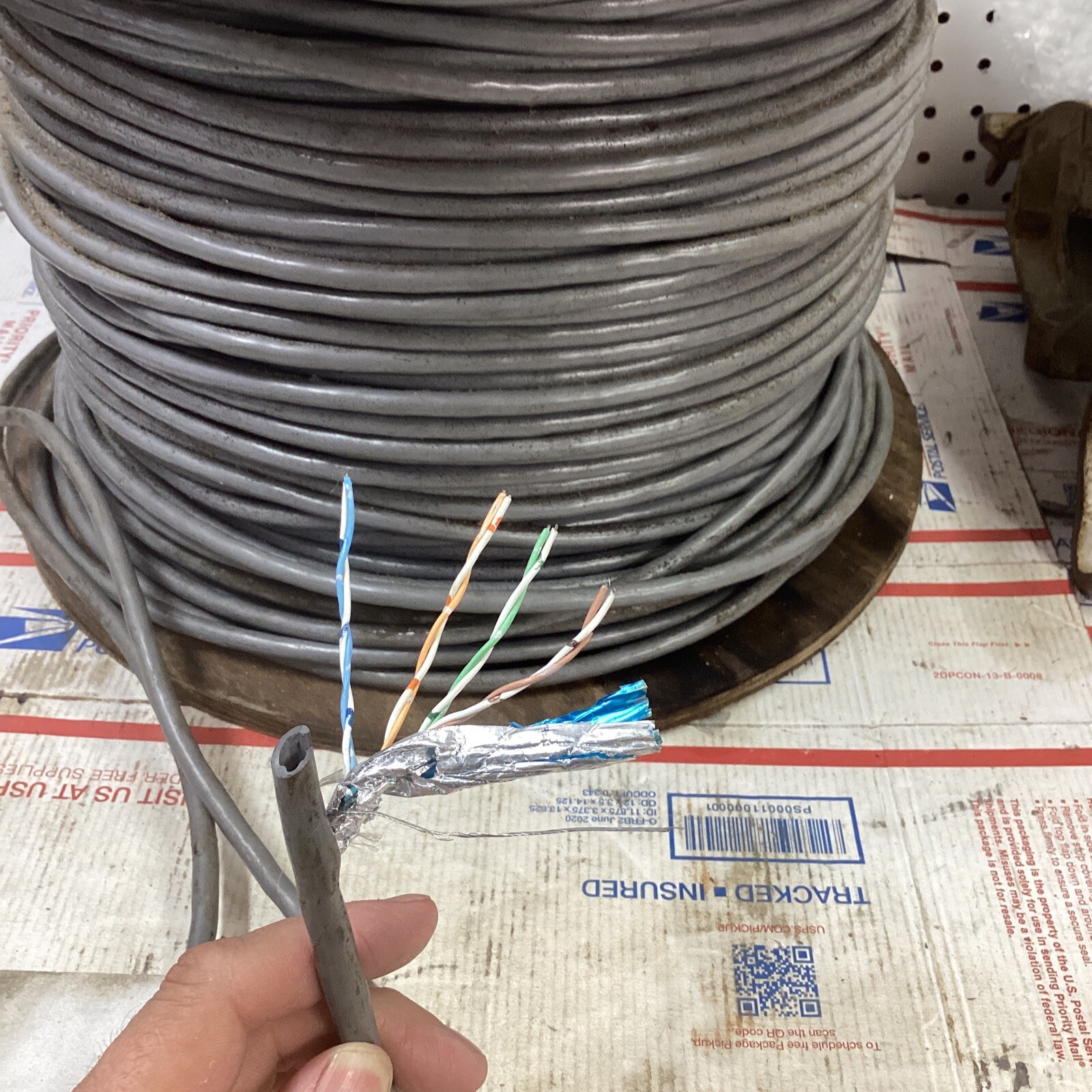 25 50' 75' 100' 150' Belden 1421A 24AWG 4 Pair Conductor Shielded ...