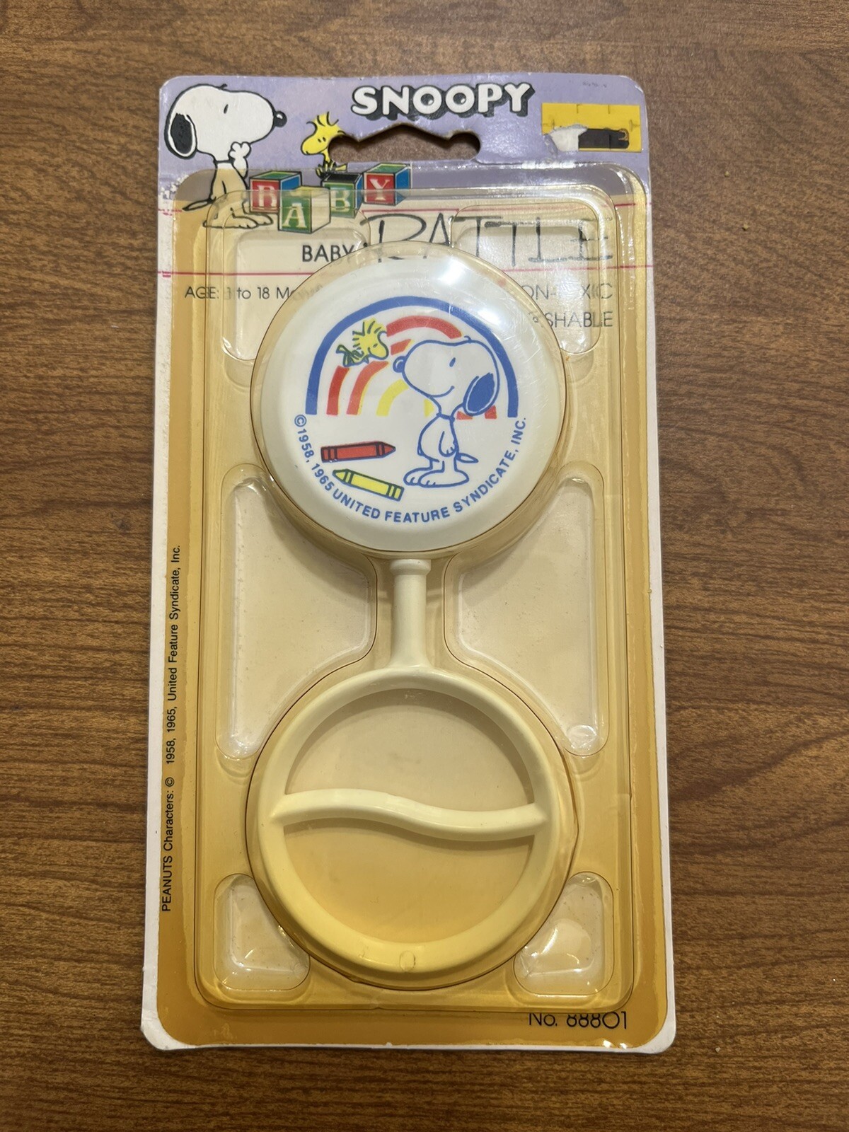 Vintage United Feature Syndicate Inc Snoopy Baby Plastic Rattle Danara ...