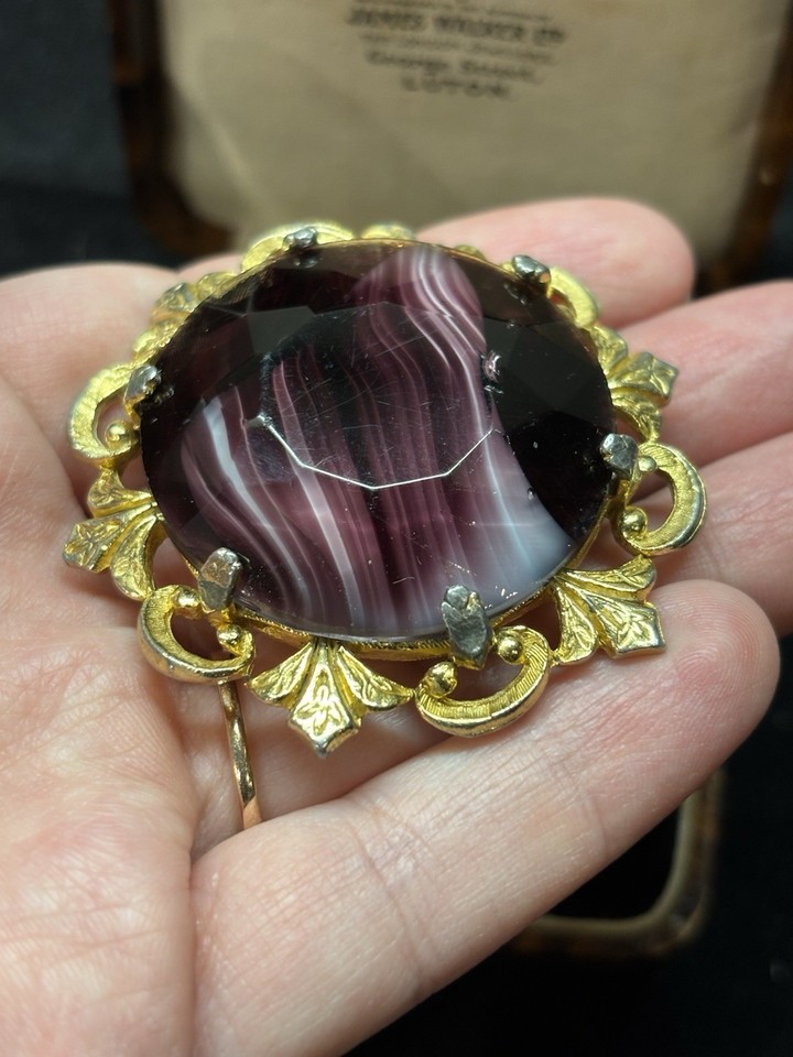 Vintage Signed Sphinx Brooch Purple Swirl Slag Art Glass Gold Tone ...