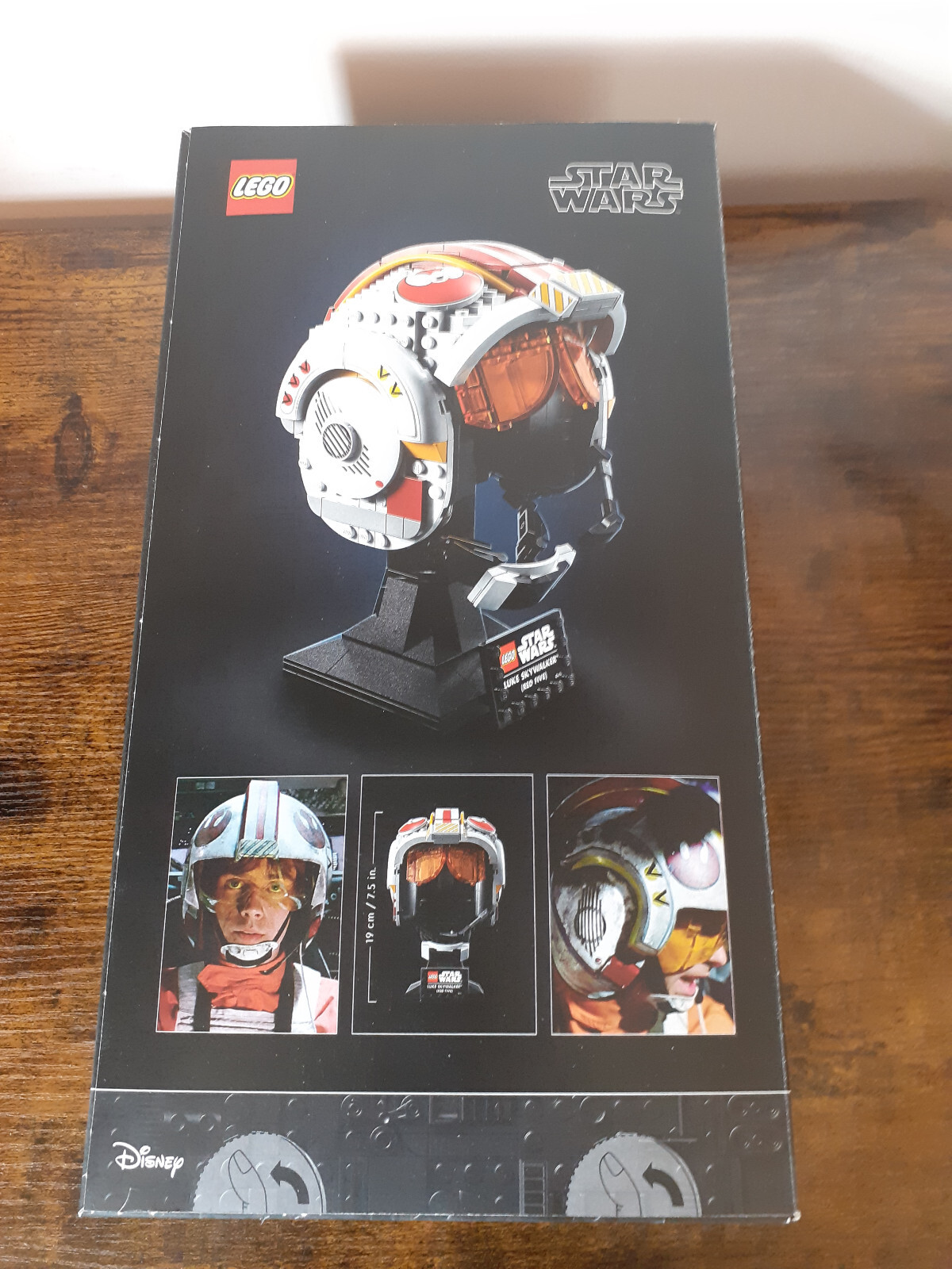 LEGO STAR WARS Luke Skywalker (Red Five) Helmet 75327 Brand New ...