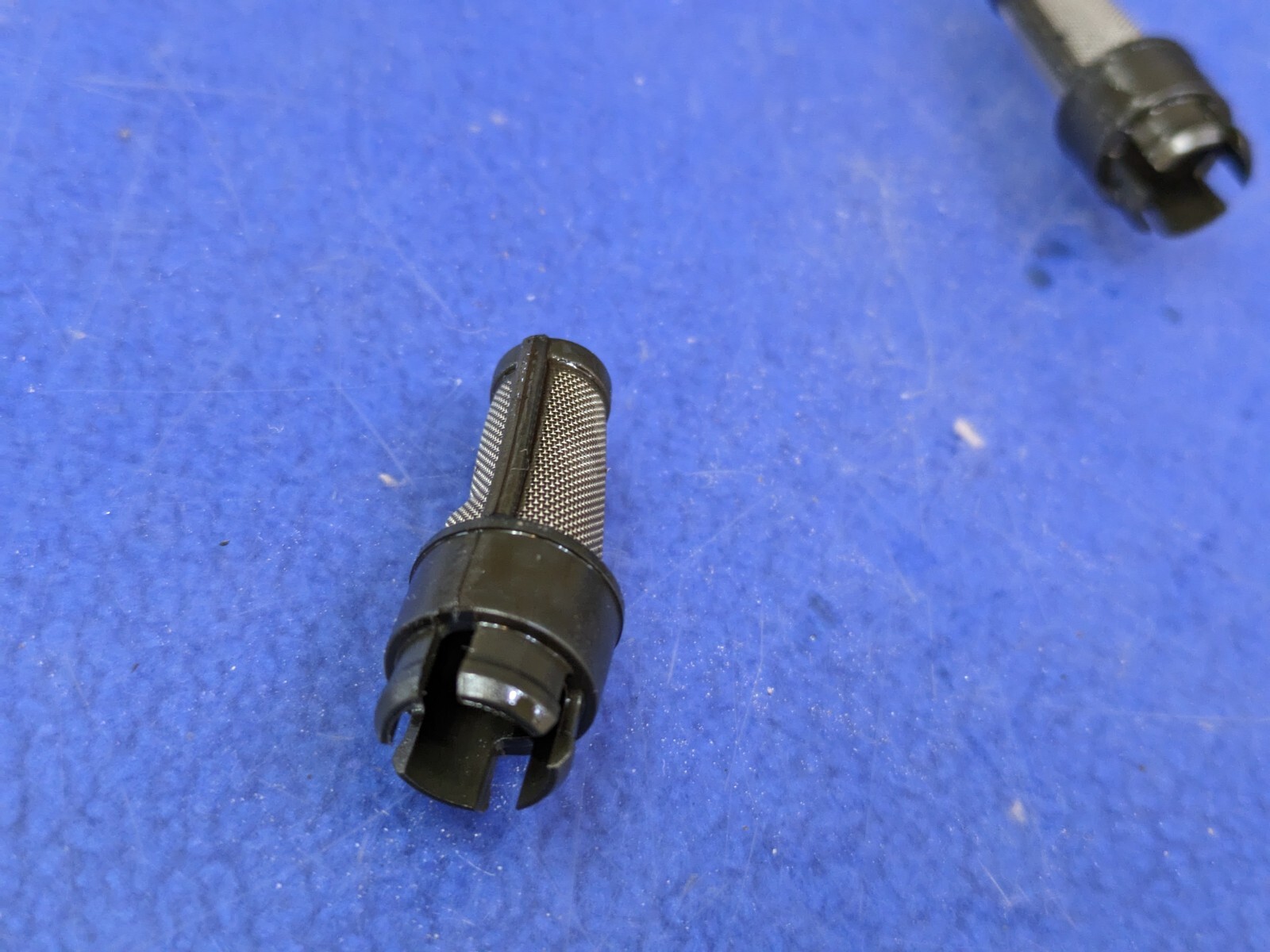 *QUANTITY 1* TOYOTA 4RUNNER LEXUS GS F OIL CONTROL VALVE FILTER OEM ...