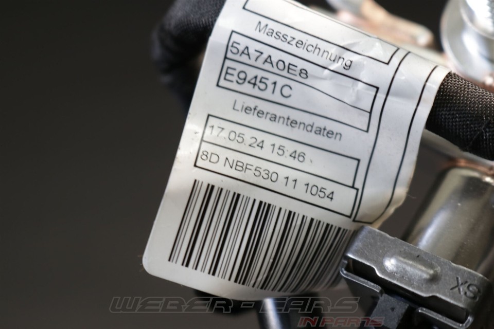 5A9E128 Niederdruckrail + Injector 8483304 OEM BMW 1er F70 2er F74 X1 ...