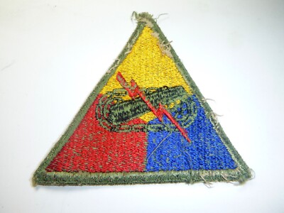 A World War 2 U S Army HQ Armored Divisions Cut Edge Green Back Patch ...