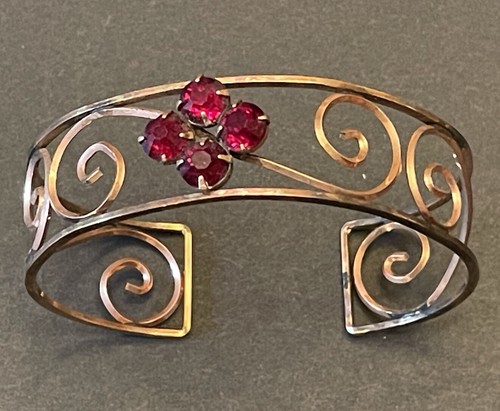 Vintage signed Harper 12k Gold Filled Bracelet Red Rhinestone Filigree ...