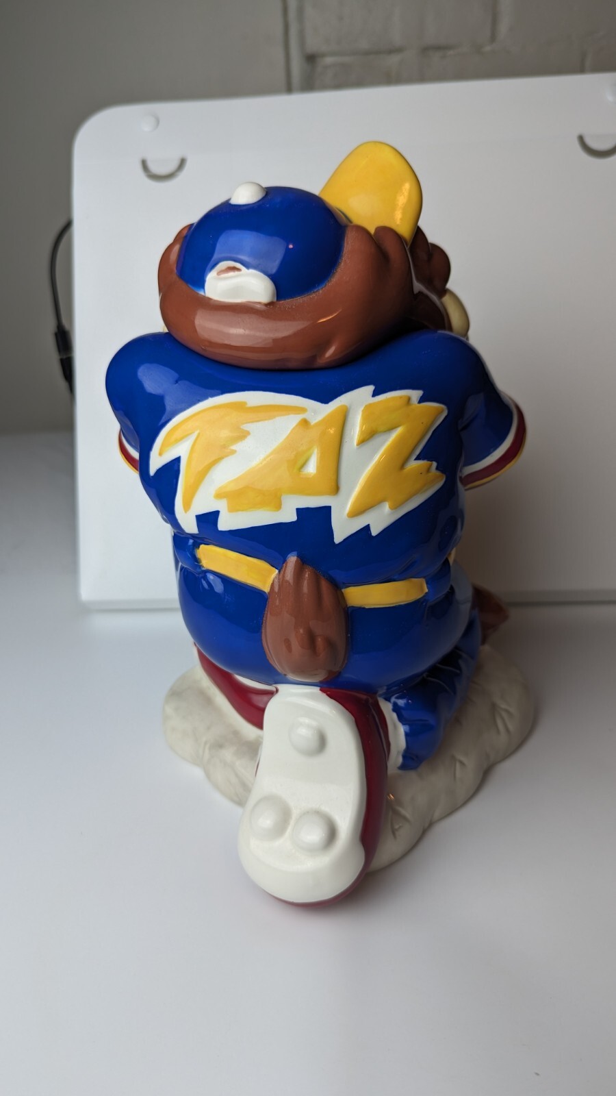 VTG TAZ Tasmanian Devil Cookie Jar Baseball Player Ceramic Warner Bros ...