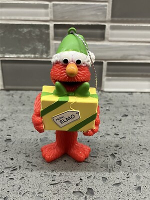 American Greetings Sesame Street 2014 Elmo Holding A Present Christmas ...