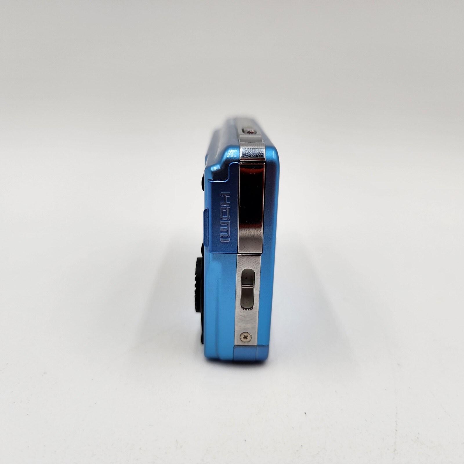 Olympus Stylus 5010 / µ (mju) 5010 14.0MP Digital Camera - Titanium for ...