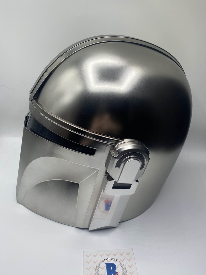 ⚡ Pedro Pascal Signed/Inscribed FS Star Wars Mandalorian Helmet BAS ...