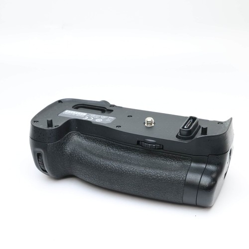 Nikon Multi-Power Battery Pack MB-D17 (for Nikon D500 camera) #279 ...