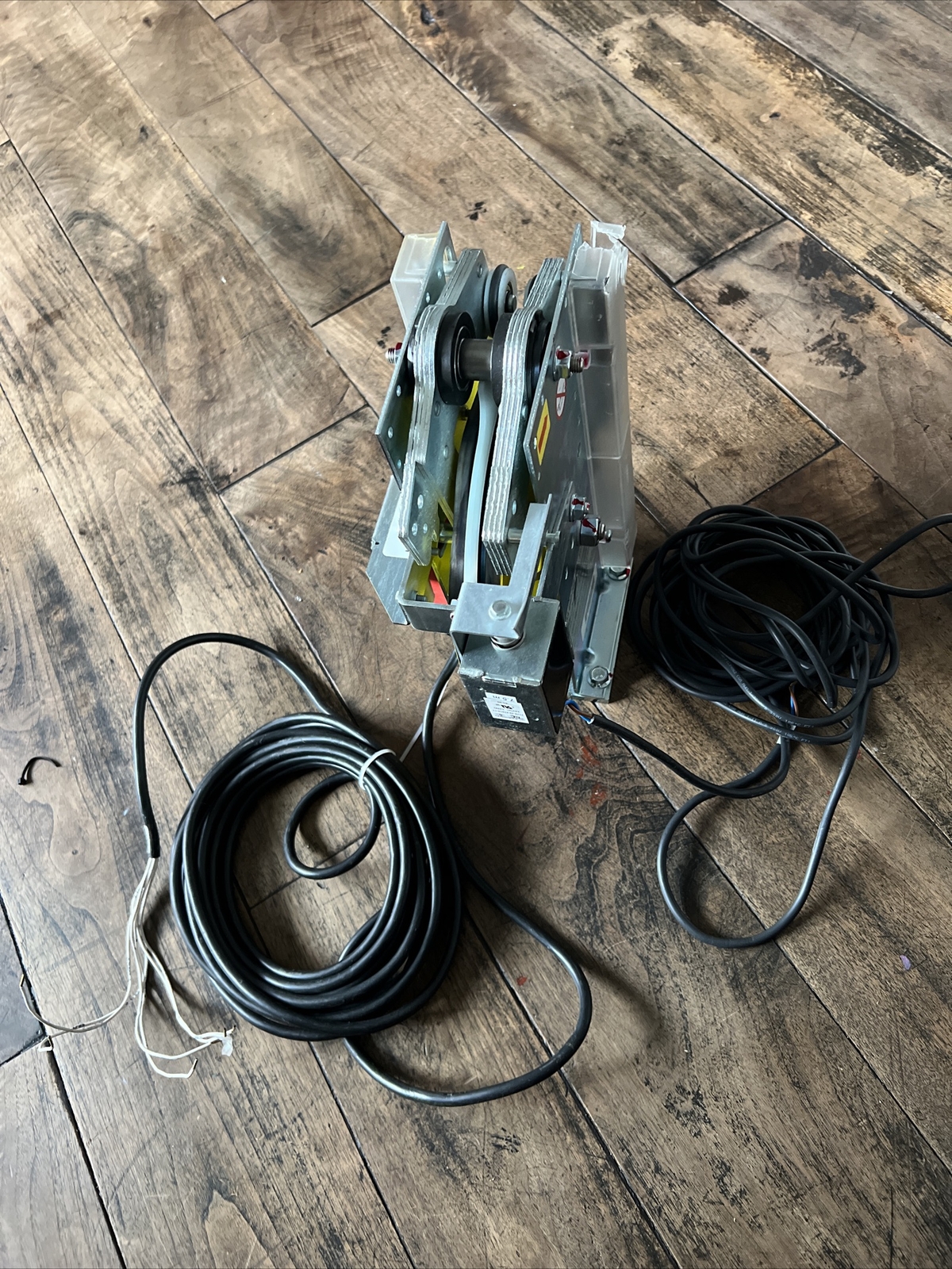 SCHINDLER 59314701 GBP ELEVATOR LIFT DOOR LOCK SAFETY OVERSPEED ...