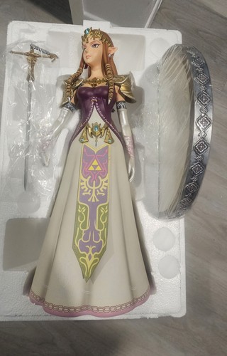ZELDA First 4 Figures Legend Of Zelda TWILIGHT PRINCESS Statue - NEW | eBay