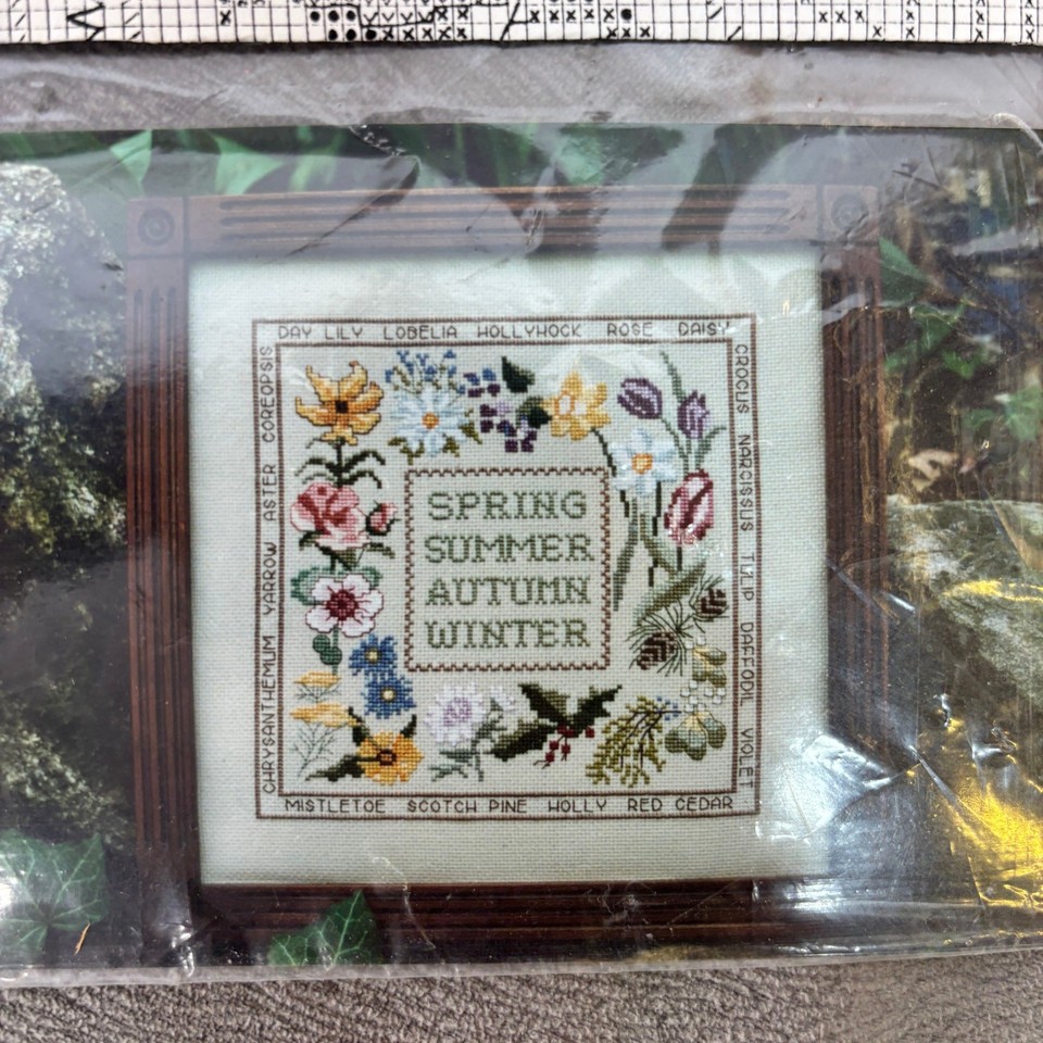 A Garden For All Seasons Sampler Counted Cross Stitch Pattern 128 x 128 ...