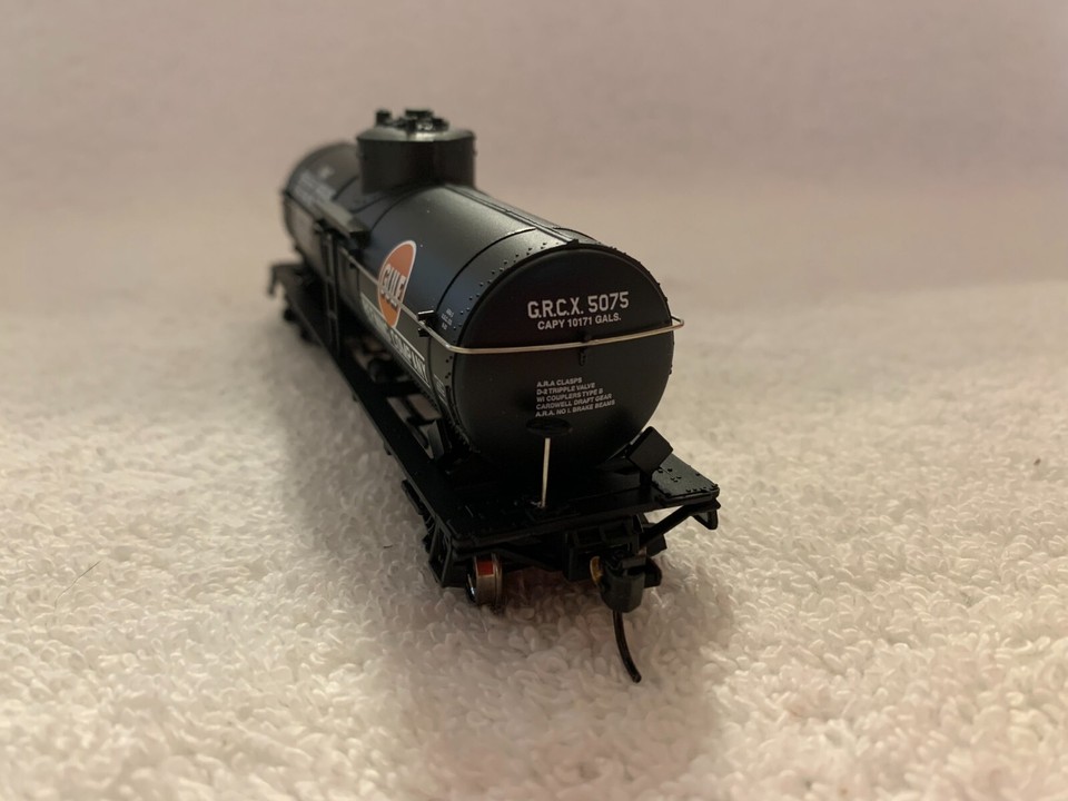 Walthers #932-60251 HO Scale Gulf 36ft ACF 10,000 Gallon Tank Car #5075 ...