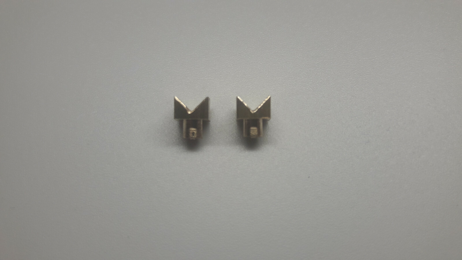 LENCO home made brass V-Block (pair) for l75 / l78 / b55 and other ...