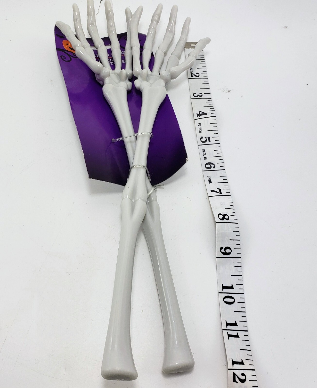 New Halloween Skeleton Hand Tongs Serving Utensils Tableware Party ...