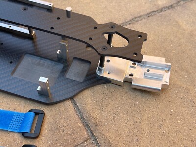 Front bulkhead , rear arm holders & motor mount please. | eBay