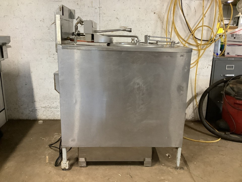 Pressure Fryer Broaster 1800GH Filter System Nat. Gas TESTED | eBay