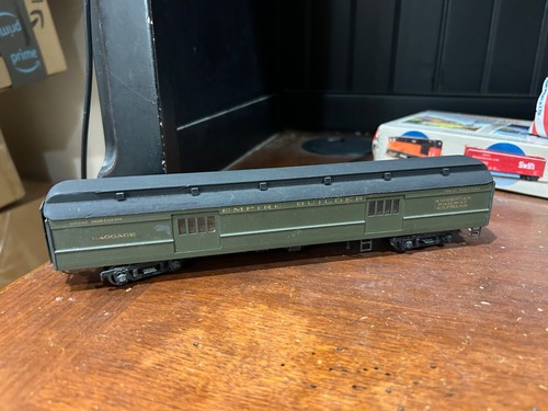 HO Scale Great Northern Empire Builder heavyweight baggage passenger ...