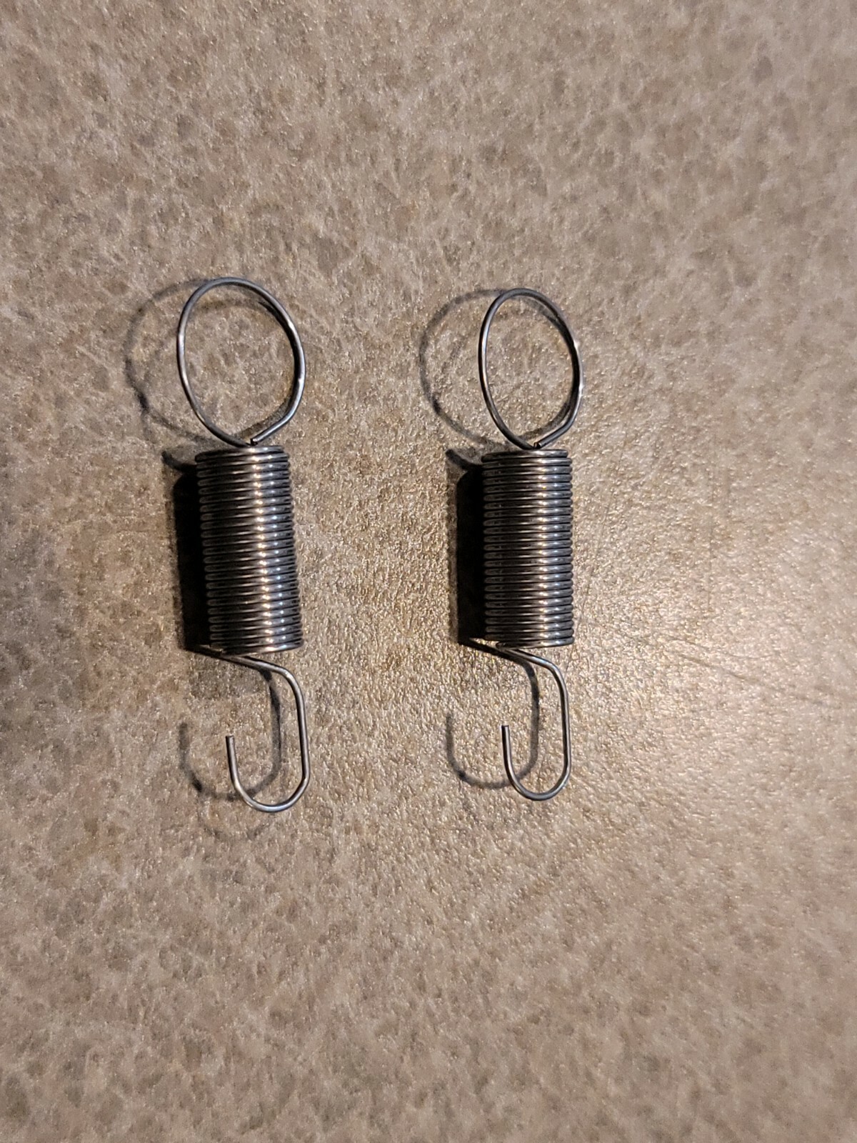 GENUIINE EUREKA /SANITAIRE VACUUM CLEANER AXLE SPRING #36407A SC8899 ...