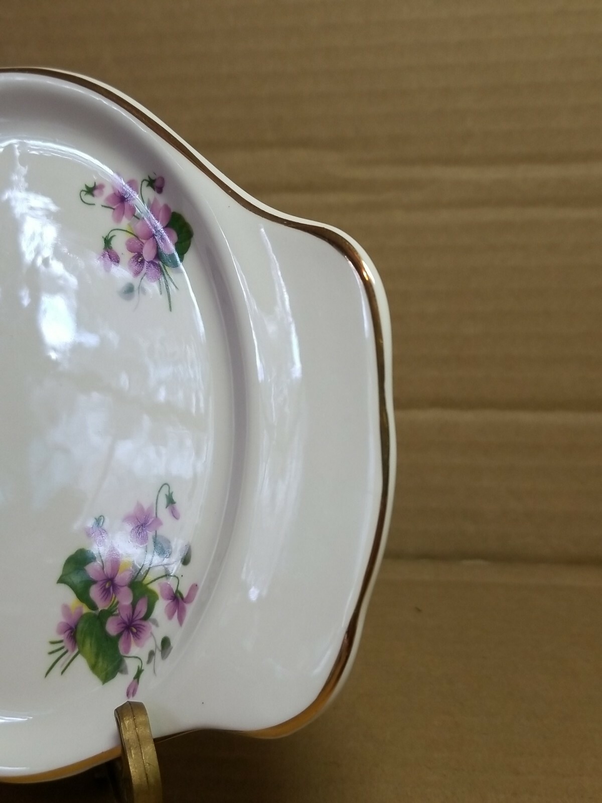 Sutherland Fine Bone China Staffordshire England Devon Violets Cream ...