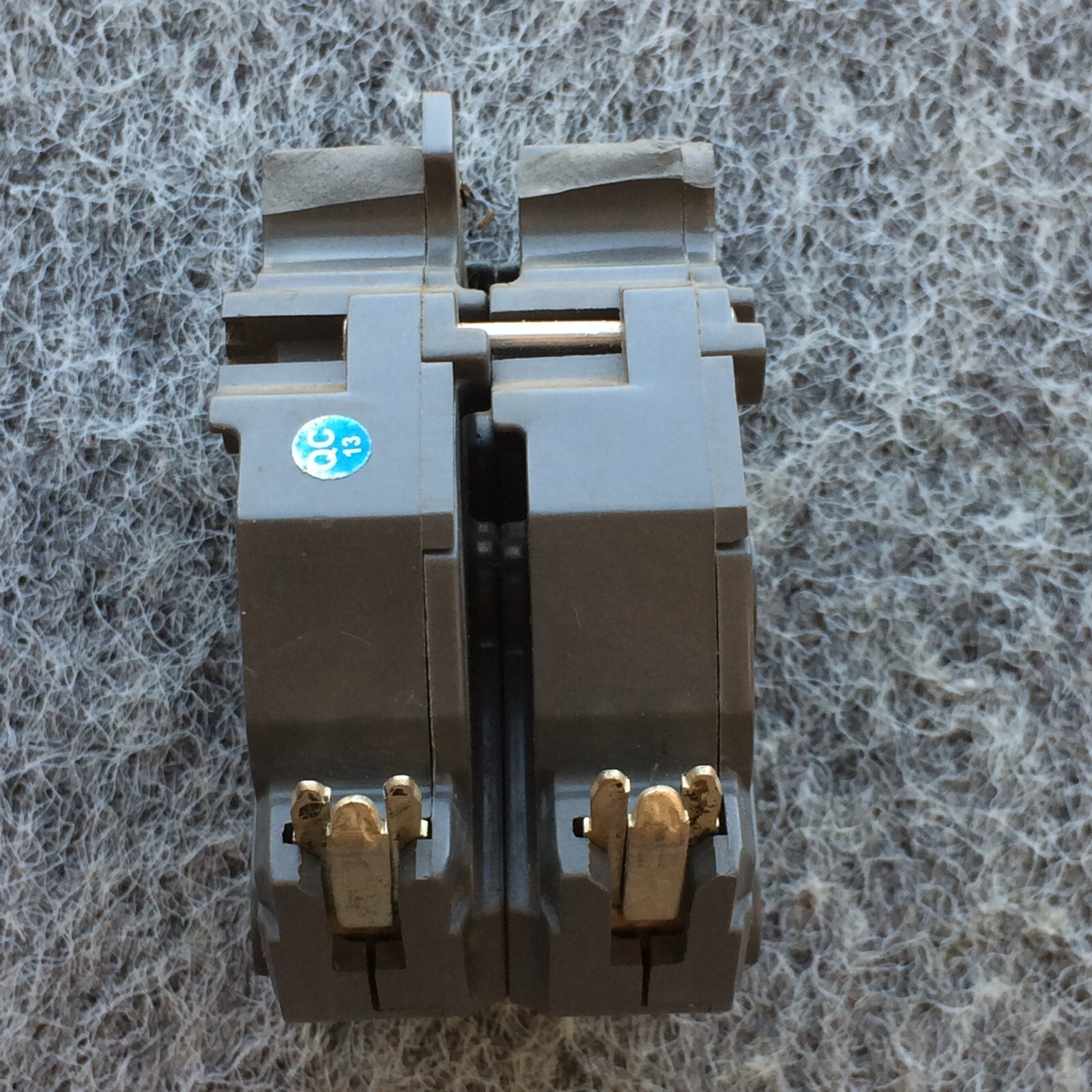 Connecticut Electric Type UBIF-240N 2 Pole 40 Amp 120/240V Thick Plug ...