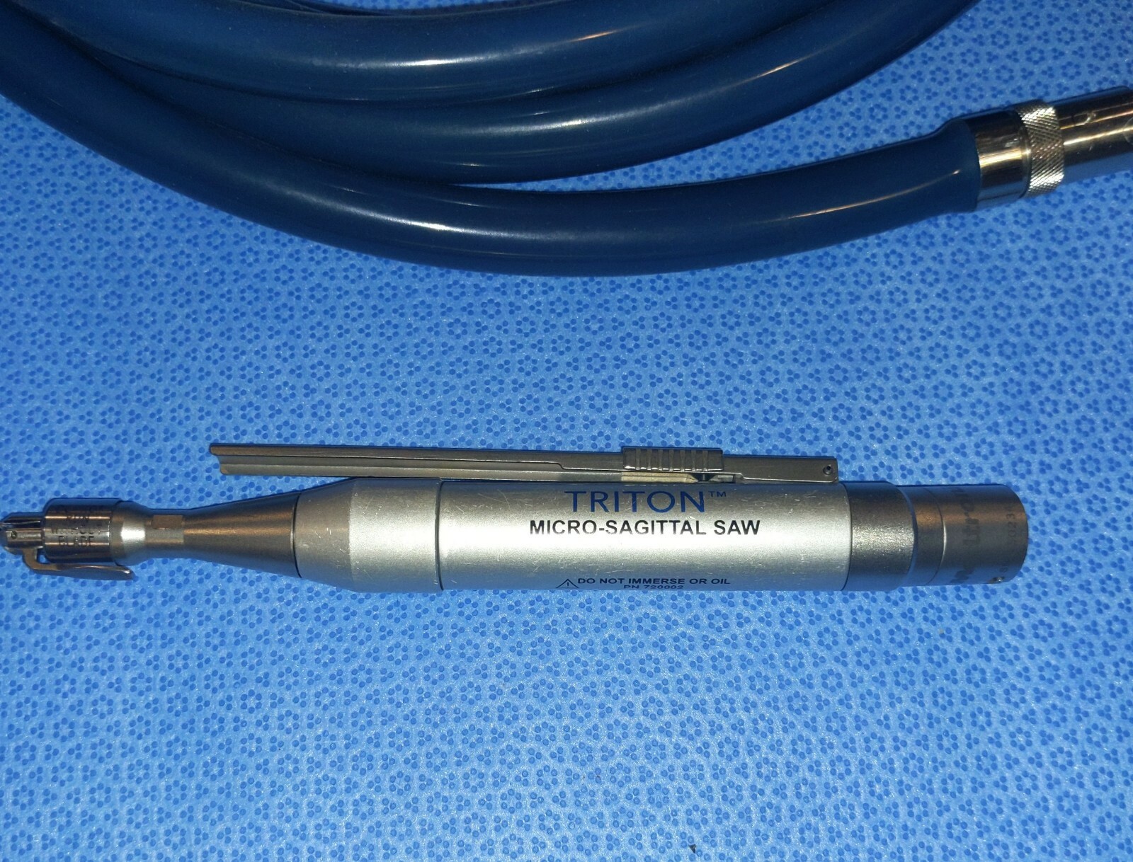 Medtronic Triton Micro-Sagittal Saw 720002 & Pneumatic Air Hose with ...