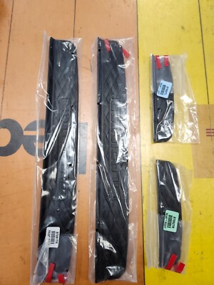 (82215551) Jeep Gladiator JT Door Sill Guards Black Plastic Set of 4 | eBay