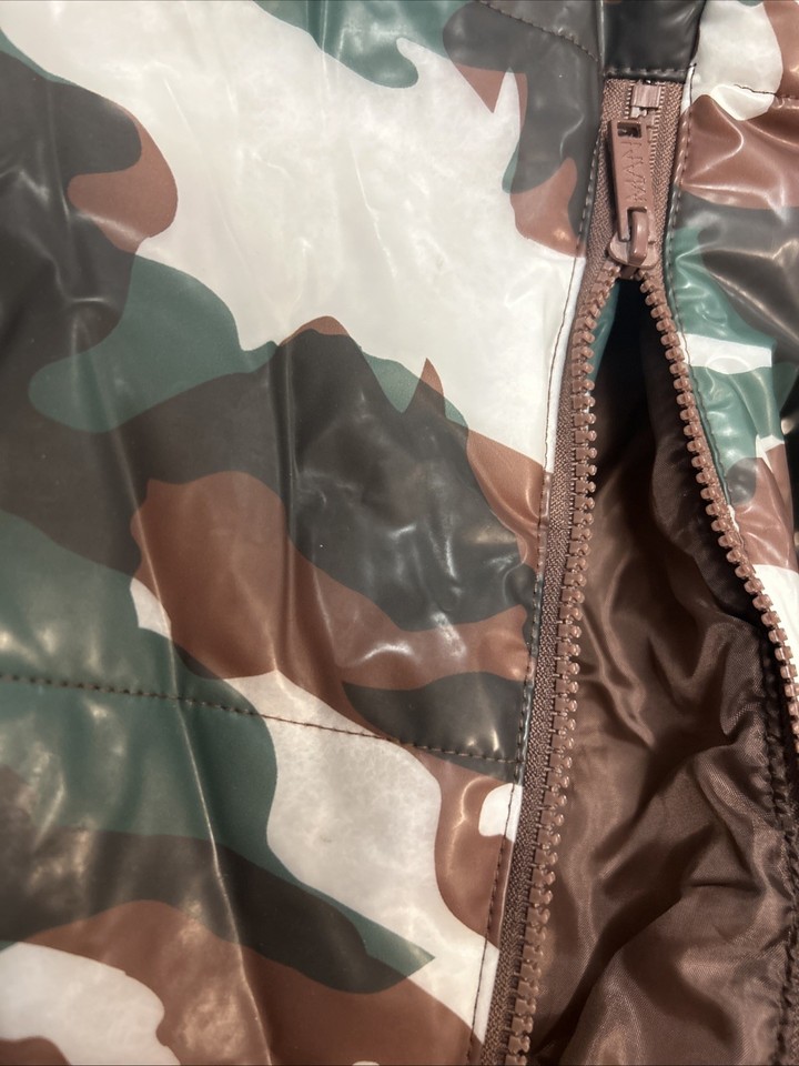 Boohoo Man Coat Size S Camouflage Design With Pockets Long Zips At ...