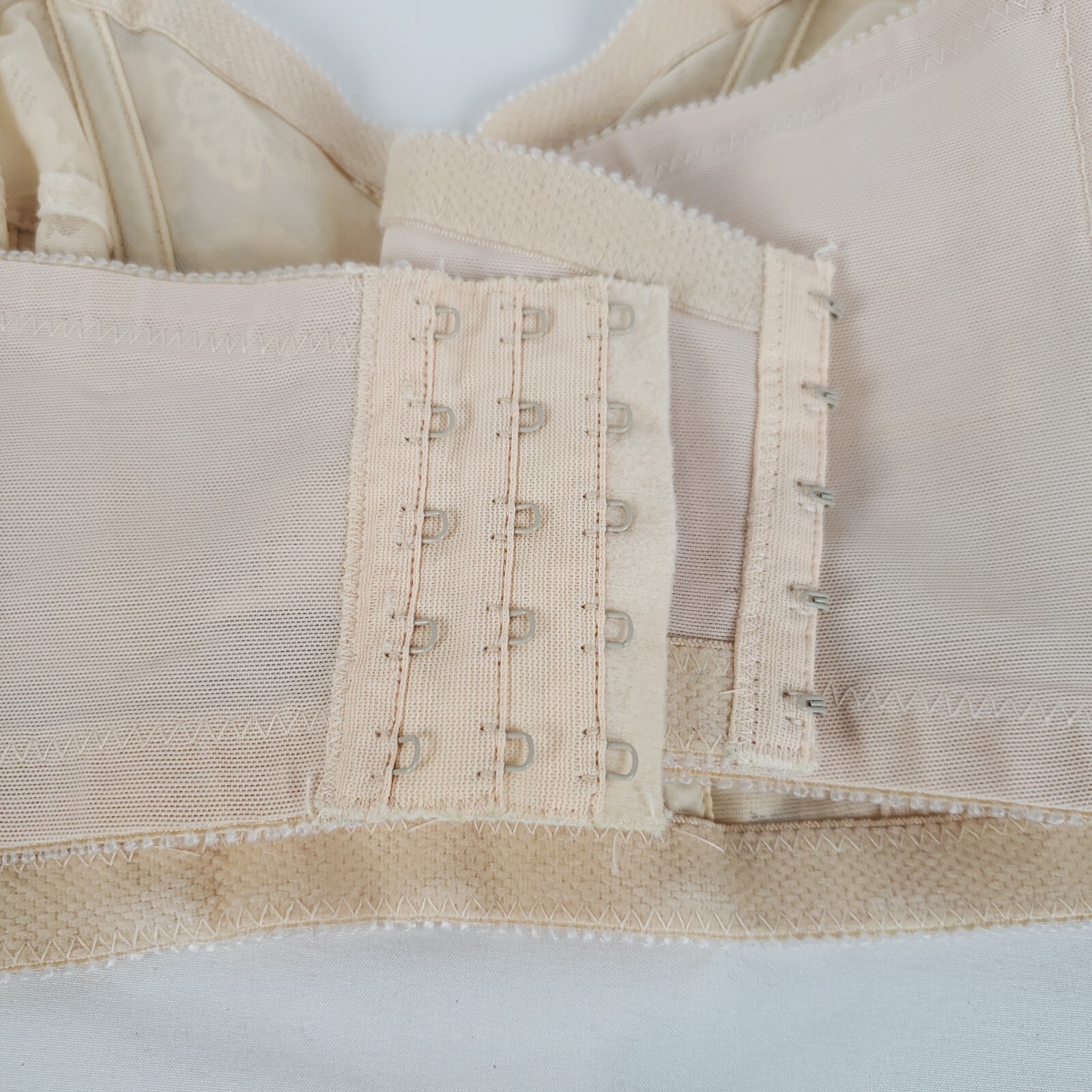 Vintage JC Penny Lace Bustier Corset Bra 42C Longline… - Gem