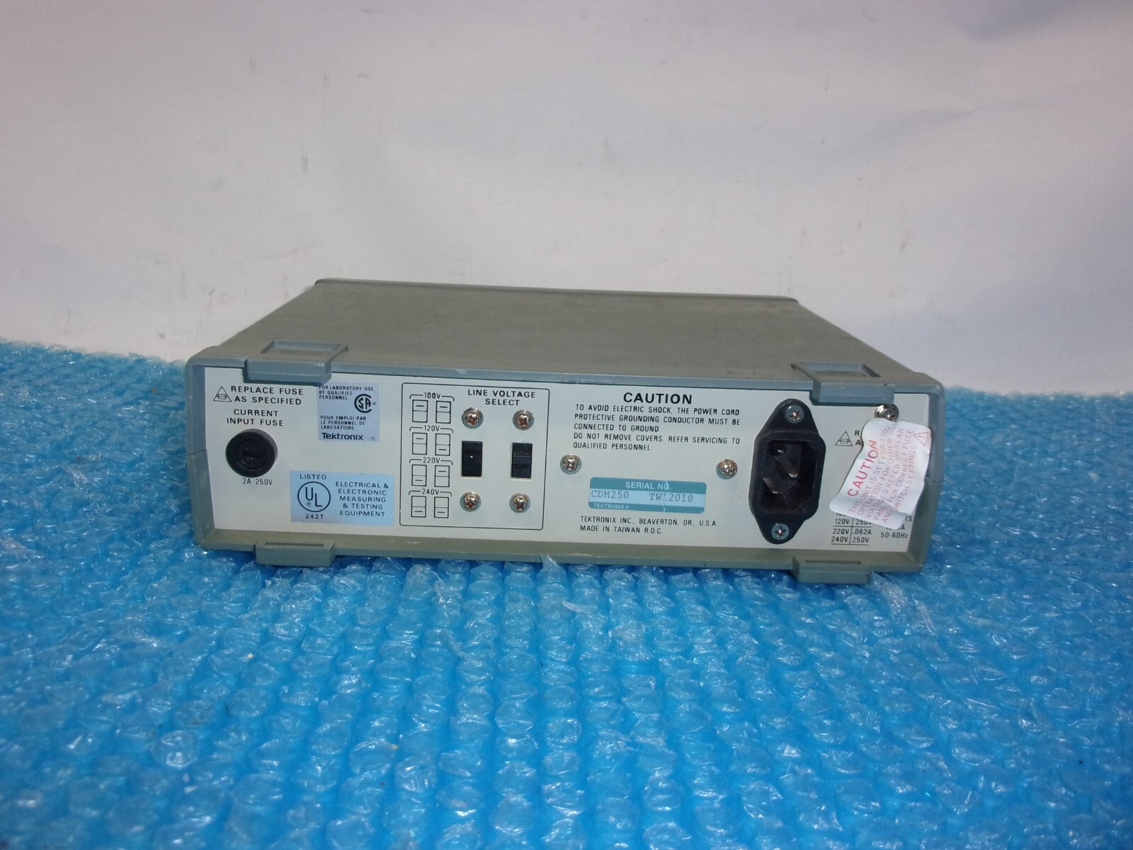 Tektronix CDM250 Digital Multimeter | eBay