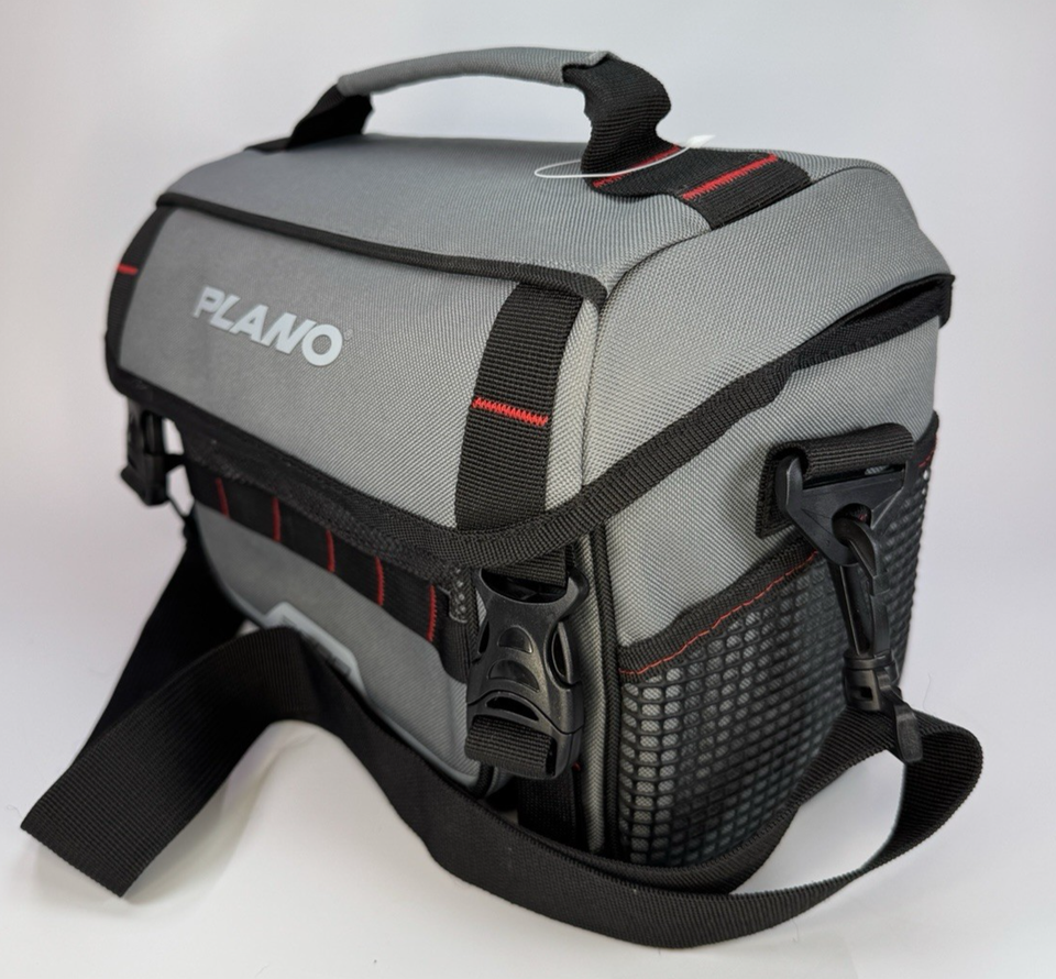 NWOT Plano Weekend Series 3600 Fishing Tackle Bag PLABW361W w/ 2 ...