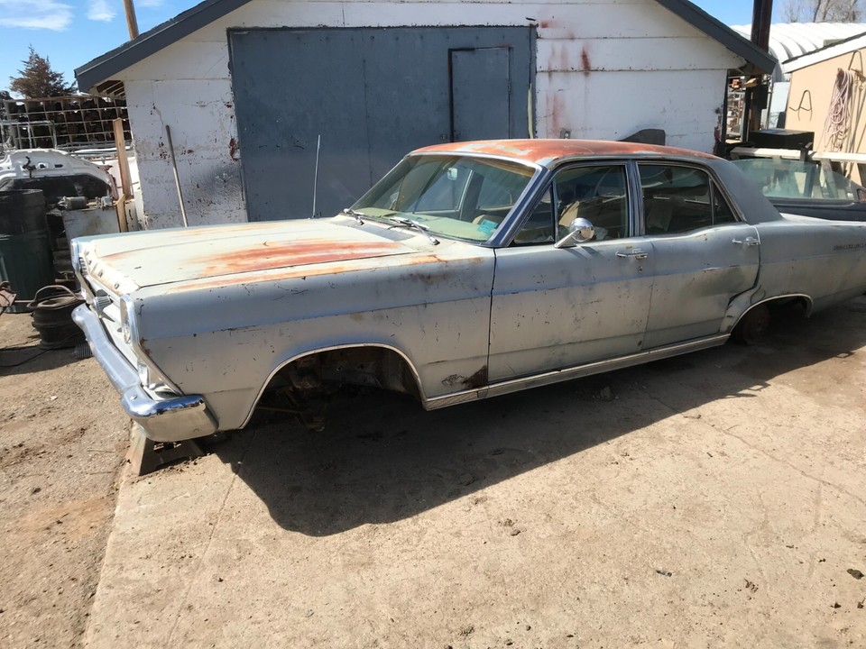 1966 FAIRLANE PARTS CAR RH PASSENGER SIDE HEADLIGHT BEZEL HEADLAMP DOOR ...