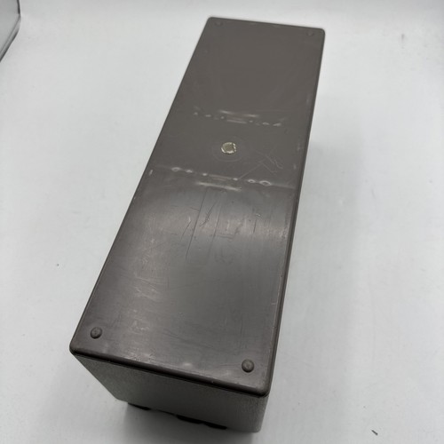 Nintendo NES 10-Cartridge Game Storage Case Organizer Silver Logo ...