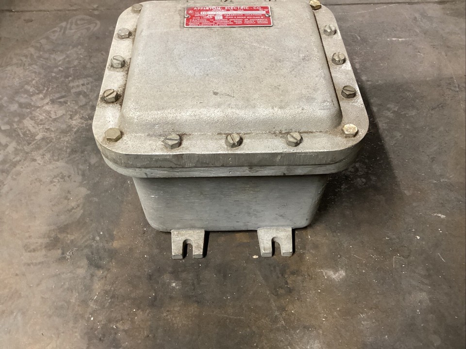 Appleton Outlet Box for Hazardous Locations (Explosion Proof) EJB ...