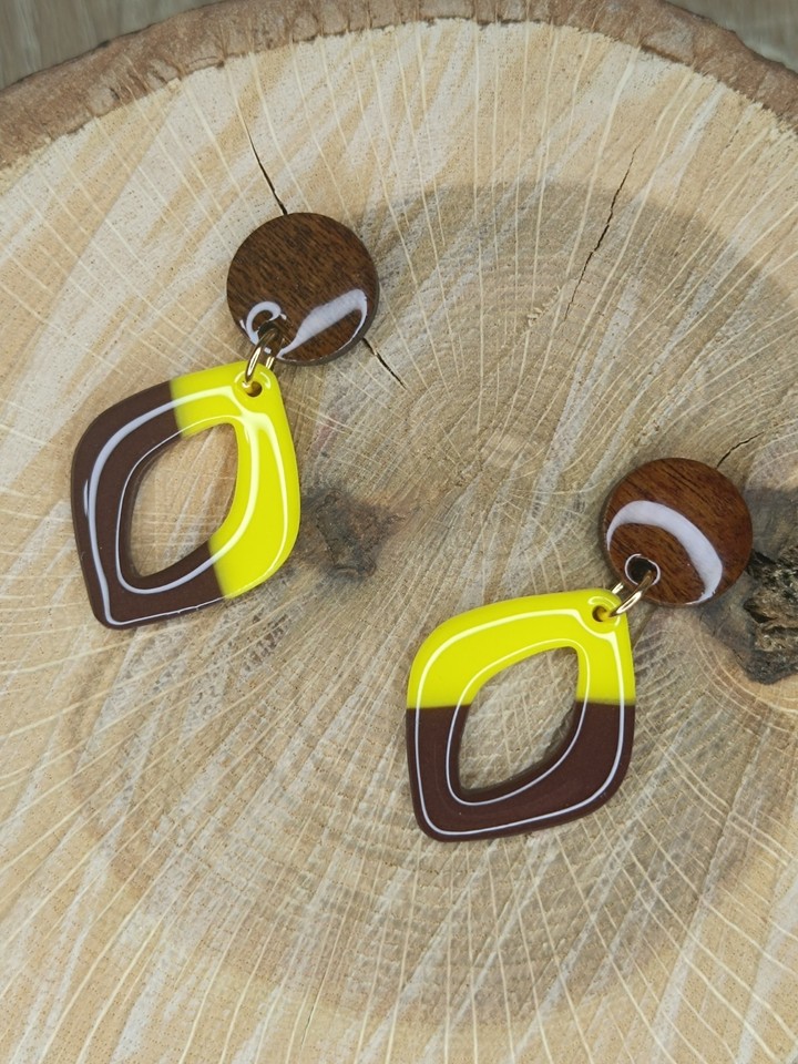 Braun-gelbe Statement-Ohrringe Polymer Resin Sommerfarben, leicht ...