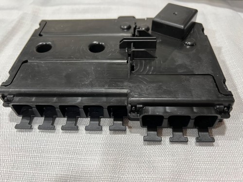 MERCEDES BENZ FUSE BOX A2135406300 | eBay