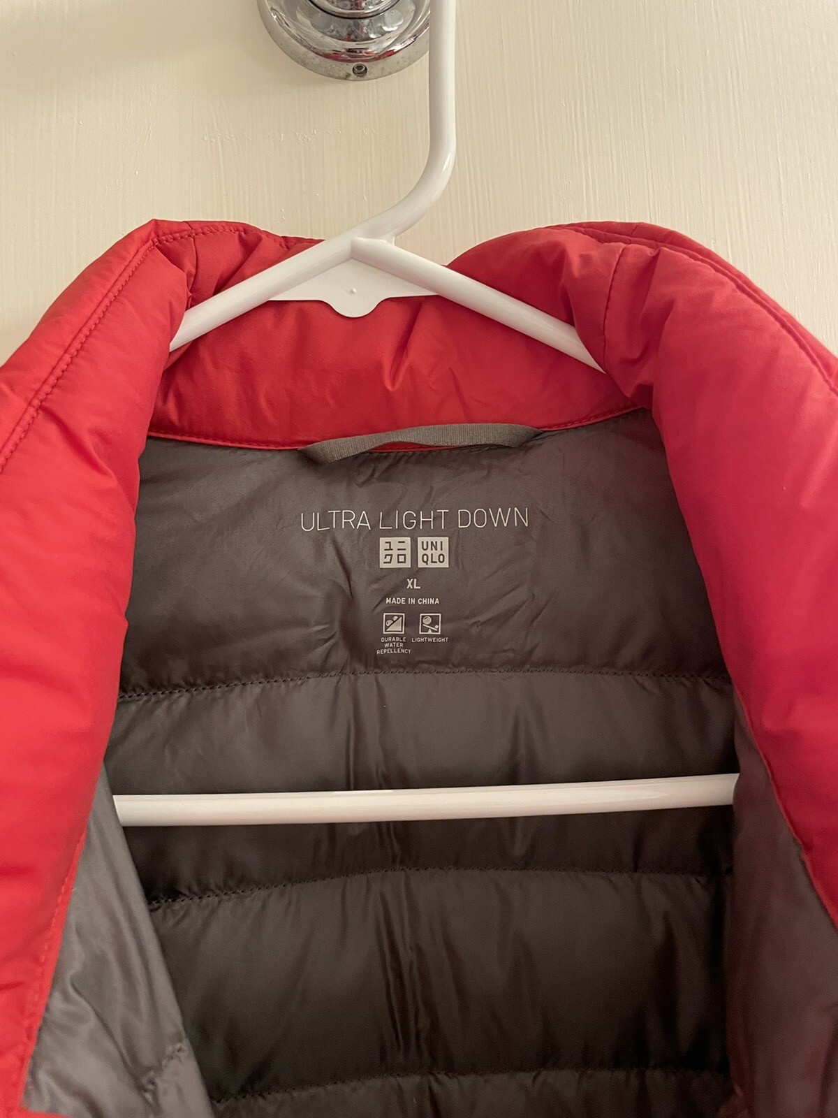 Uniqlo Men’s Ultra Light Down Jacket Red XL
