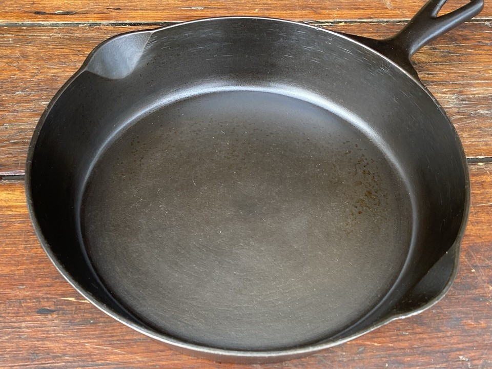Pre Griswold Erie #7 Cast Iron Skillet and 5 Point Star Maker’s Mark | eBay