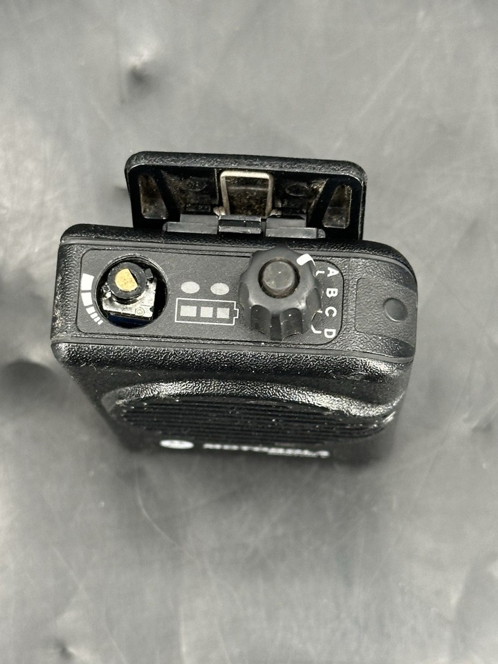 Motorola Minitor V/Minitor 5 VHF Pager - No Charger No Battery | eBay
