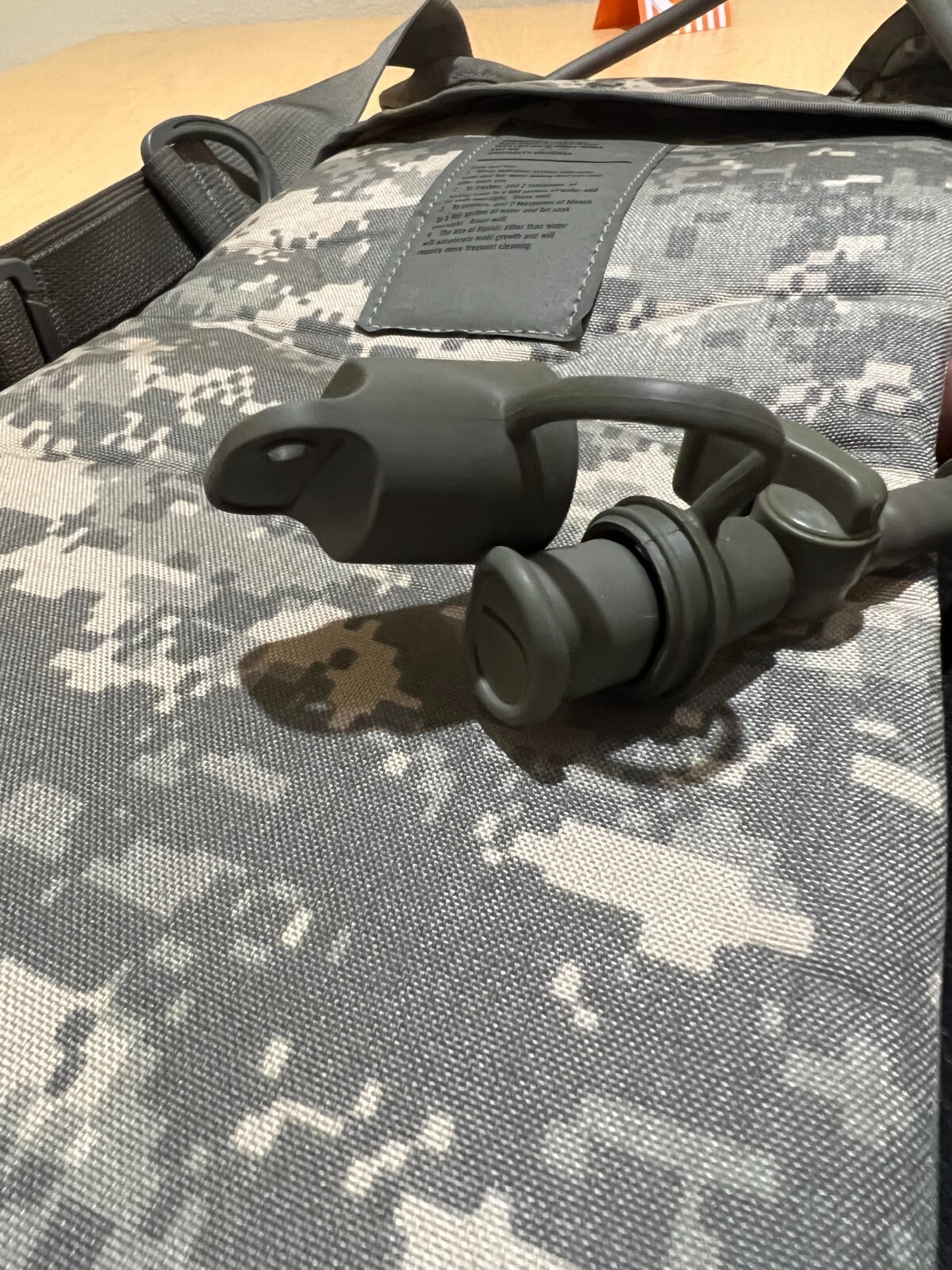 NEW! US MILITARY USGI UCP CAMO MOLLE II HYDRATION, CIF ISSUE | eBay