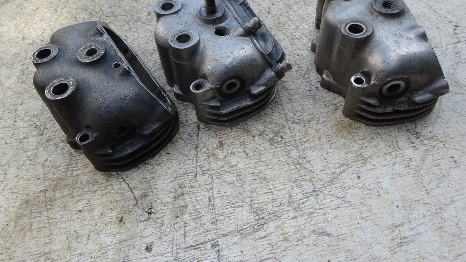 Triumph Original T140 TR7 750cc Cylinder Head Rocker Boxes Job Lot ...