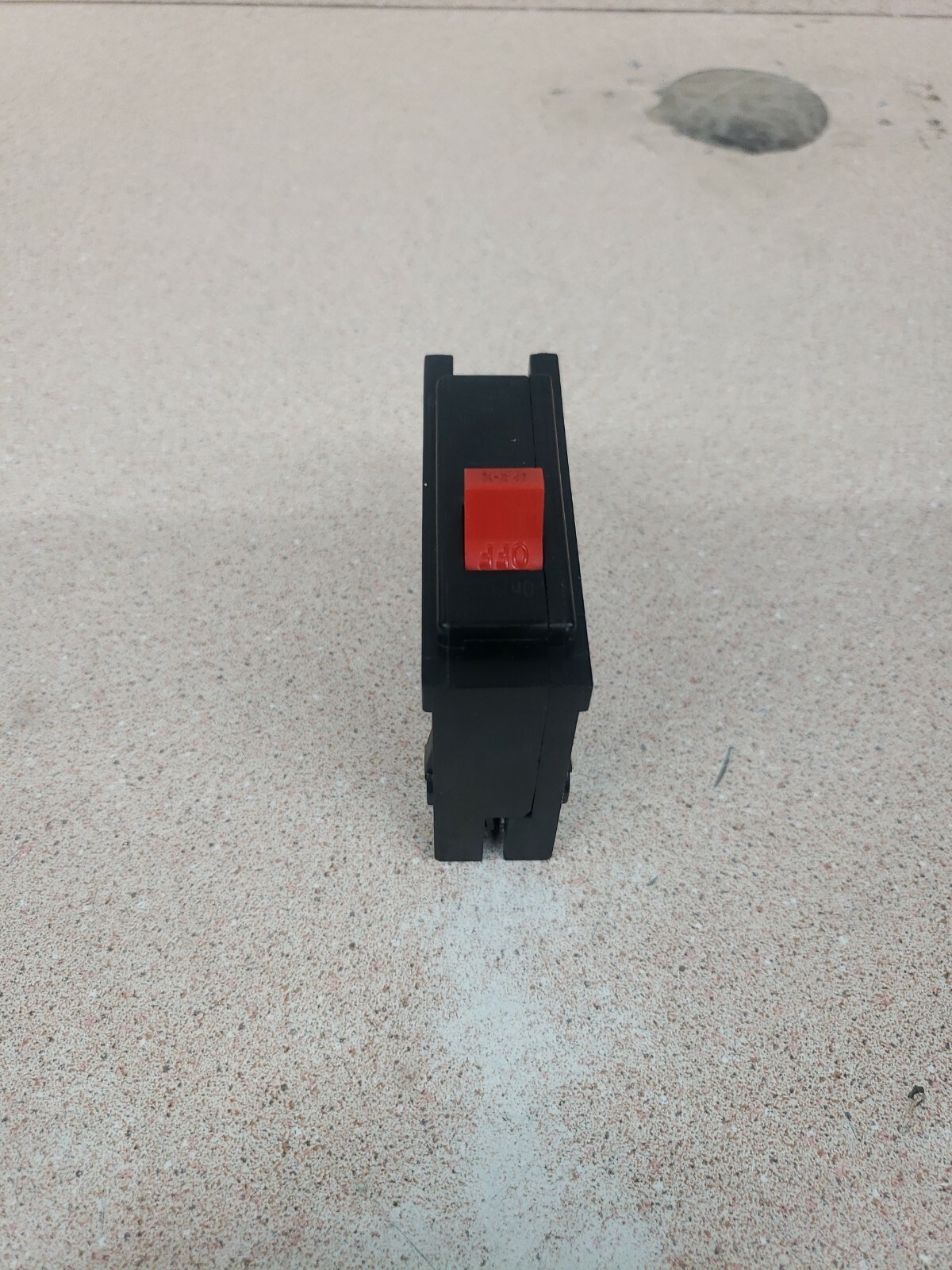 Bryant BR120 Circuit breaker 1 Pole 20 Amp Type BR | eBay