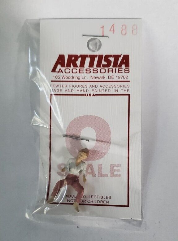 Arttista #1488 - Woman to Ride as Passenger - O Scale Figure - Model ...