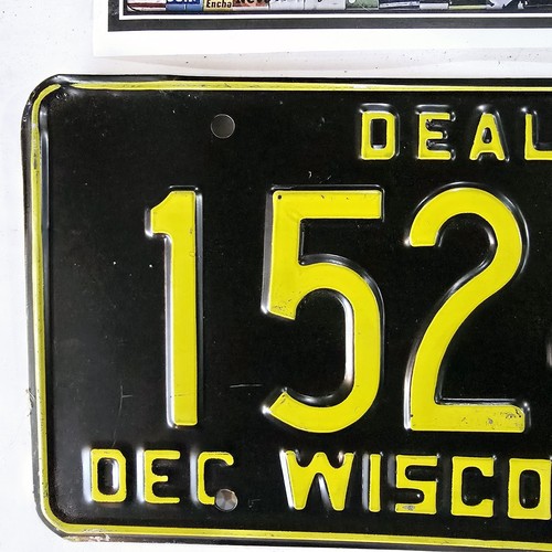 1982 WISCONSIN DEALER LICENSE PLATE 🔥FREE📬🔥 1524 A ~ NICE VINTAGE ...