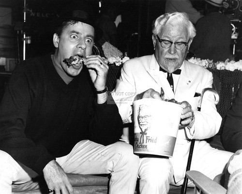 JERRY LEWIS AND COLONEL HARLAND SANDERS IN "THE BIG MOUTH" - 8X10 PHOTO ...