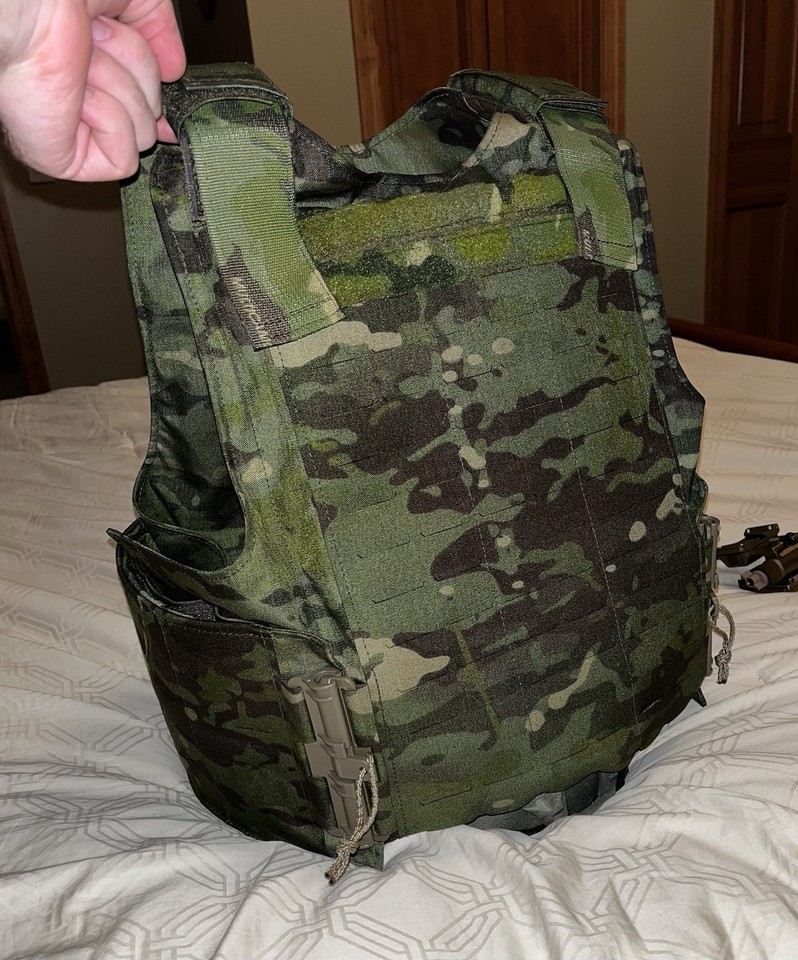 Beez Combat Systems Balcs Grid First Spear Tubes Multicam Tropic Plate ...